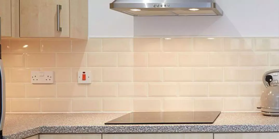 Discover the charm of cream brick tiles.